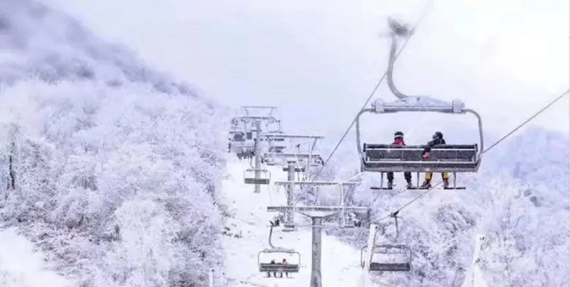 谁说雪季结束了！宝鸡鳌山还可以滑雪_陕西省体育局
